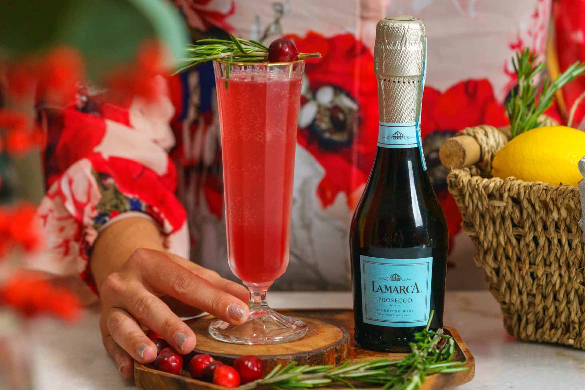 DIY Holiday Italian 75 - Beautiful Booze